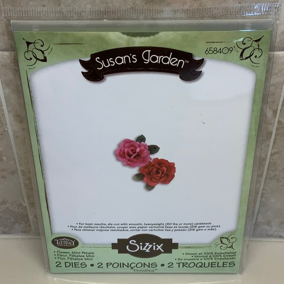 Sizzix | Office | Sizzix Susans Garden Thinlits Mini Petals Flower Die Cuts | Poshmark